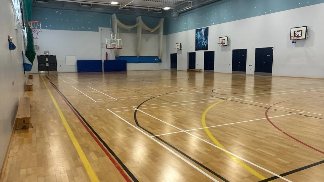 Sports Hall for Hire in London | Harris Academy St John's Wood | Vivify ...